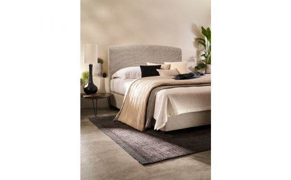 Vispring Herald Superb Divan Set With Prestige Divan Base - Ready for Bed