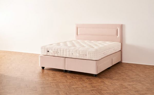 Vispring Shetland Divan Set - Ready for Bed