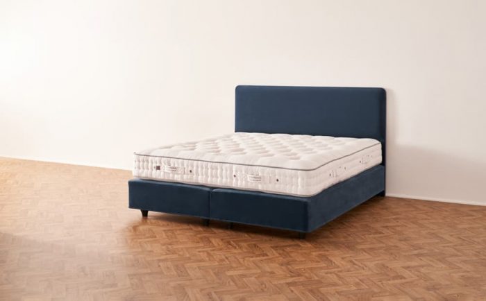 Vispring Shetland Divan Set - Ready for Bed